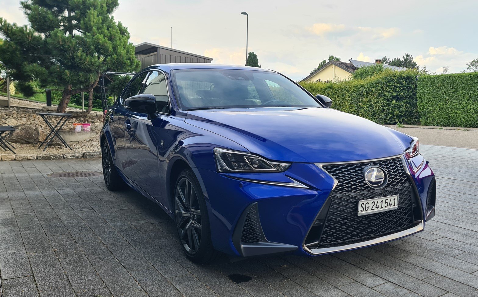 Erfahrungsbericht Lexus IS300h F-Sport i-Blue (Facelift 2020) - IS 200t ...